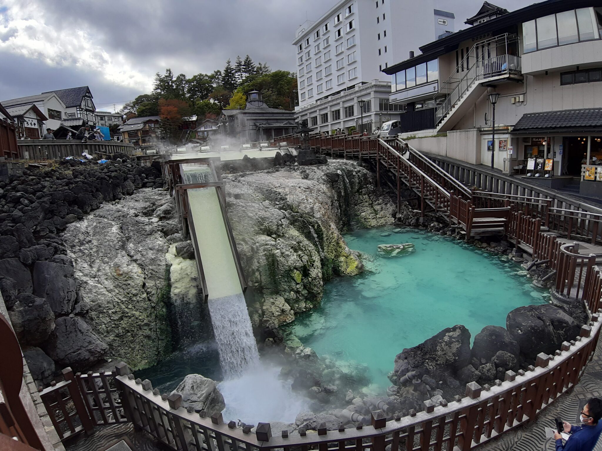 【群馬県】草津温泉の楽しみ方 観光スポット | Her world trip